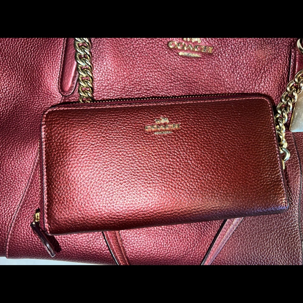 Coach Maroon Pearl Pebbled Leather Shoulder Bag With … - Gem